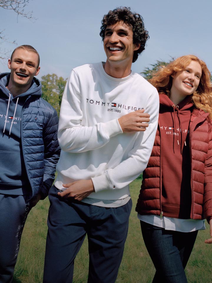 Holiday Gift Guide | Graphic Tees, Hoodies & More | Tommy Hilfiger